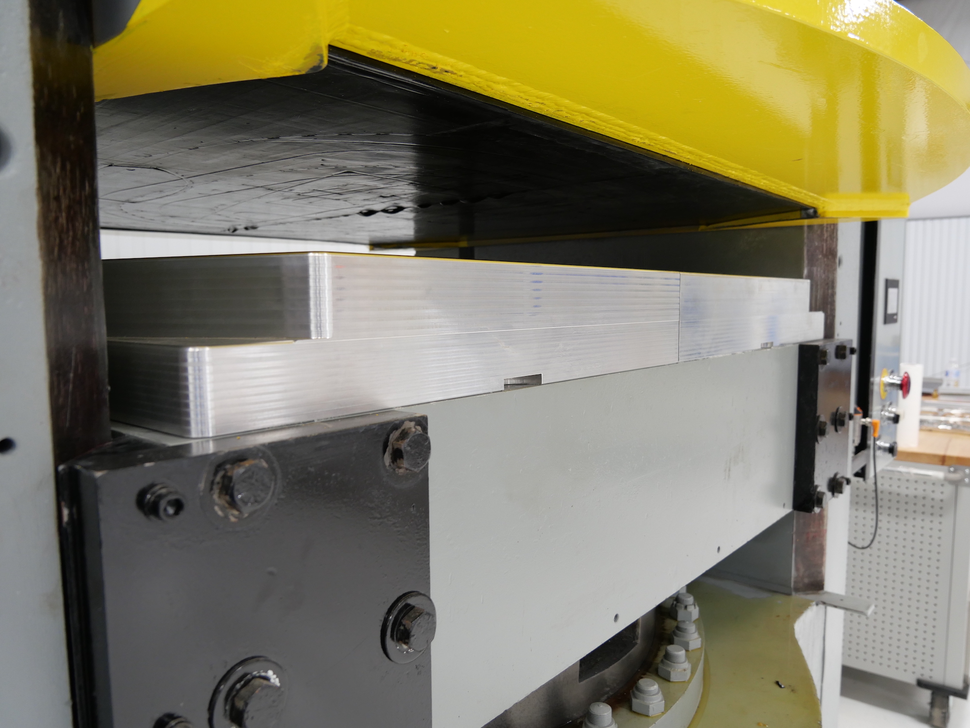 Urethane in Metal Forming Applications | PSI Urethanes